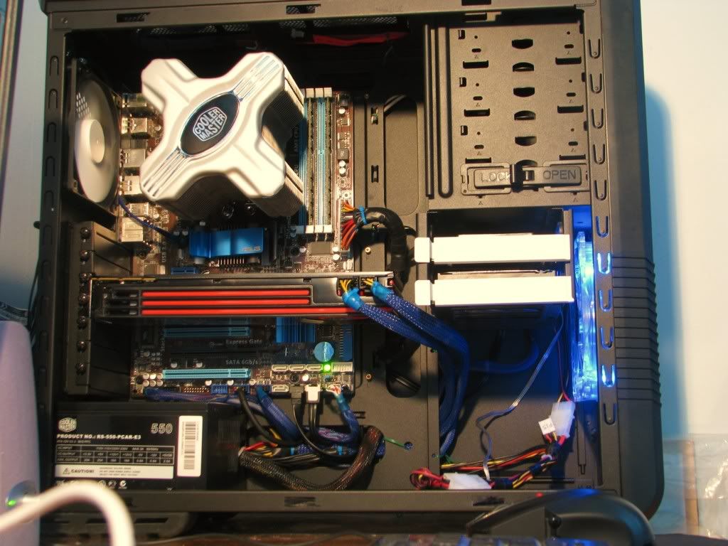Basic CM 690 II Black & White mod in progress | Page 2 | Overclock.net